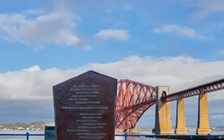 Visit South Queensferry